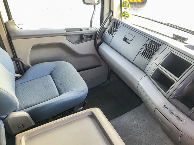 2011 VOLKSWAGEN CONSTELLATION 24.250 14 TON | Impala Truck Sales