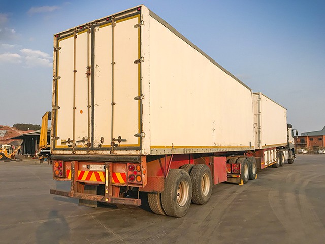 2007 Henred Fruehauf Closed Body Interlink | Impala Truck Sales