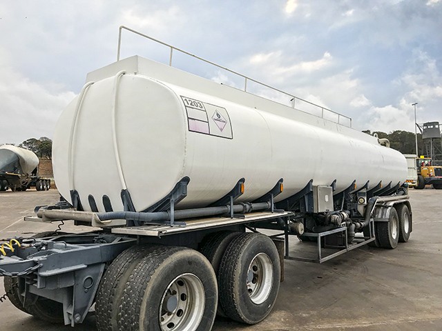 2003 Mercedes-Benz Actros 3340 Rigid Tanker Combo | Impala Truck Sales