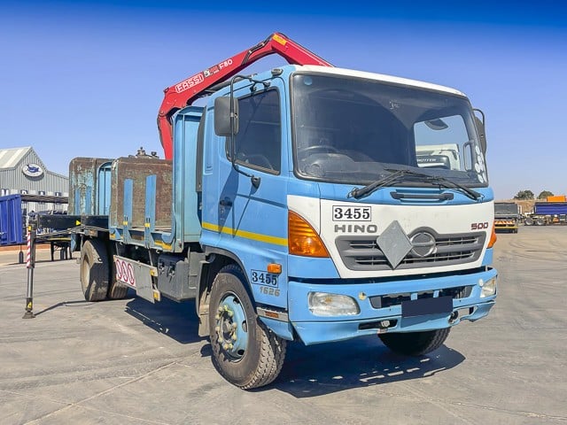 2013 Hino 500 1626 8 Ton Dropside & Crane | Impala Truck Sales