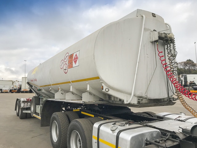 2006 SA Road Tankers Front Link Trailer | Impala Truck Sales