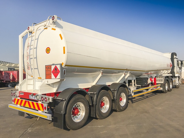 2015 Tank Clinic Fuel Tanker Tri-axle Trailer | Impala Truck Sales