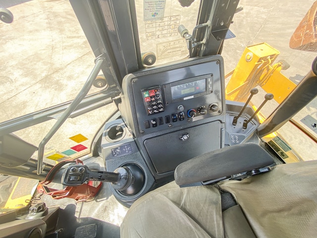 2015 Bell 315SK Workpro TLB Backhoe | Impala Truck Sales