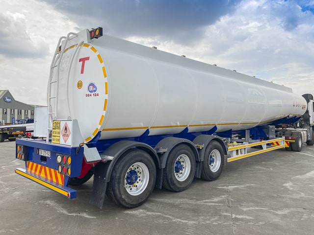 2009 GRW Fuel Tanker 50 000L - Bridging - Tri Axle Trailer | Impala ...