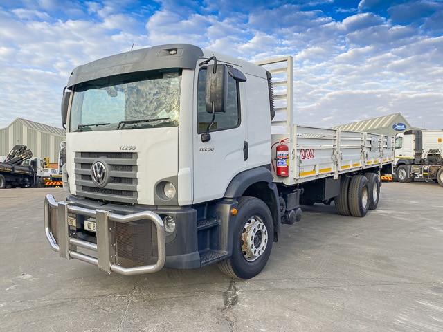 2018 Volkswagen Constellation 24.250 - 14 Ton Dropside | Impala Truck Sales