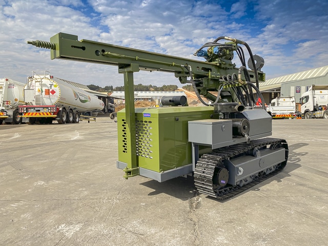 New Multi-Purpose Drill Rig – Foundation, Borehole & Blast Hole ...